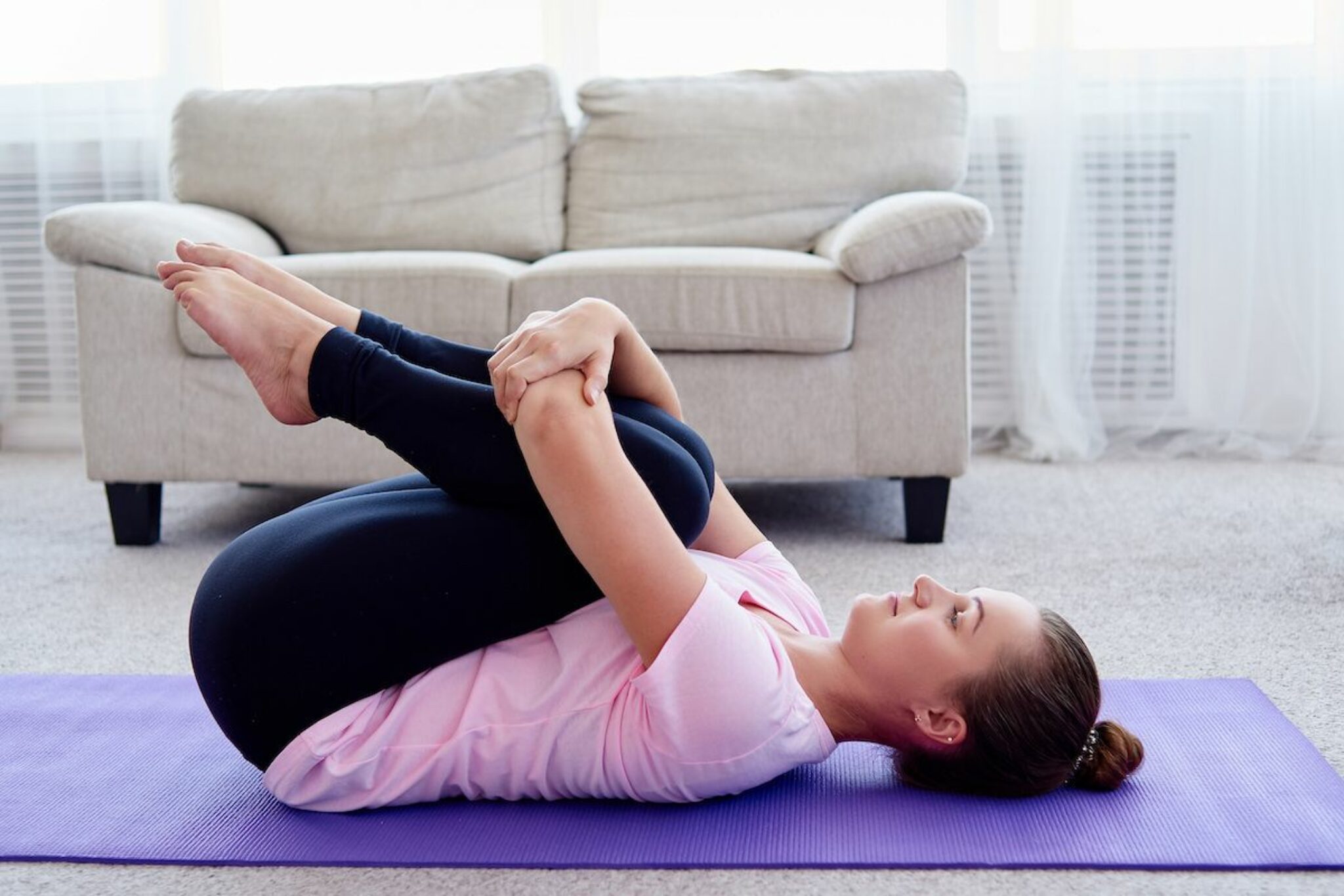 10 Best Yoga Poses For Digestion & To Relieve Gas & Bloating (With Step ...
